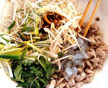 Chinese Spring Rolls | Lovefoodies