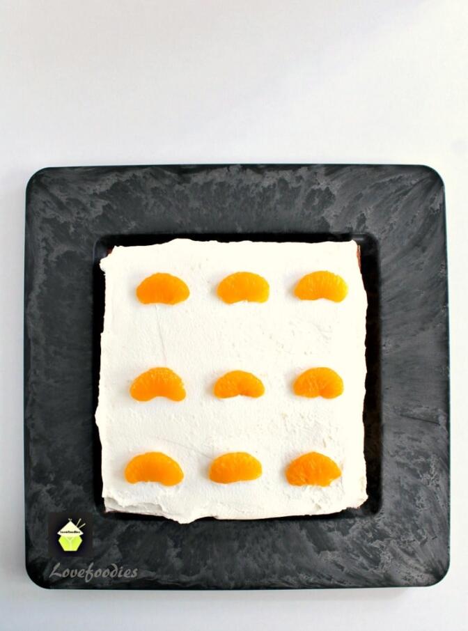 Easy Mandarin Cake | Lovefoodies