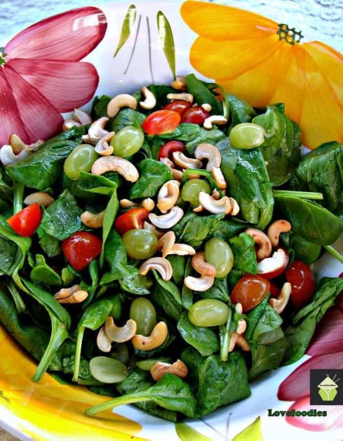 Refreshing Spinach and Grape Salad | Lovefoodies