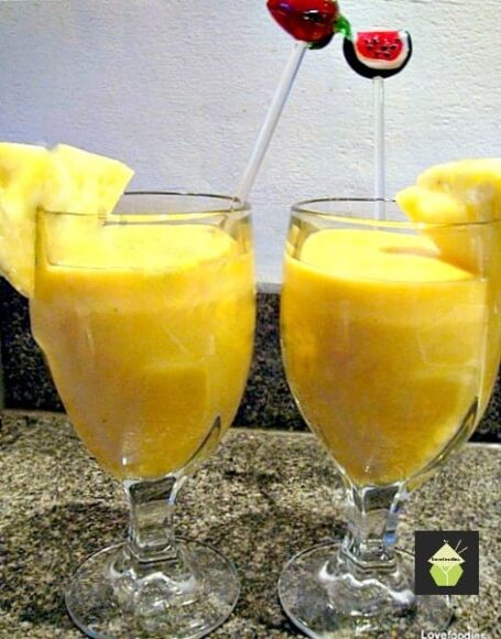 Tropical Smoothie | Lovefoodies