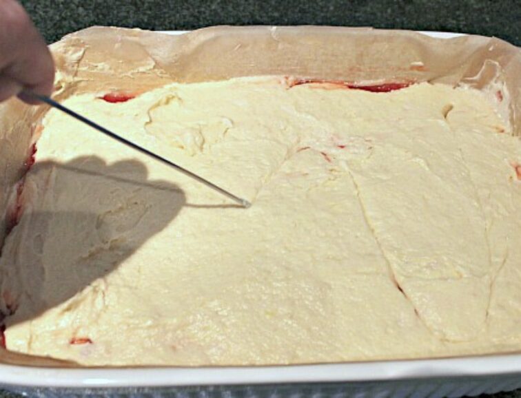 Lemon Drizzle Raspberry Ripple Cake | Lovefoodies