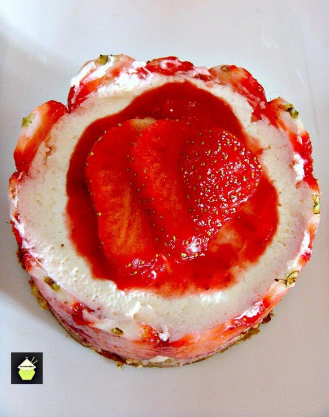 Strawberries and Cream Tiara | Lovefoodies