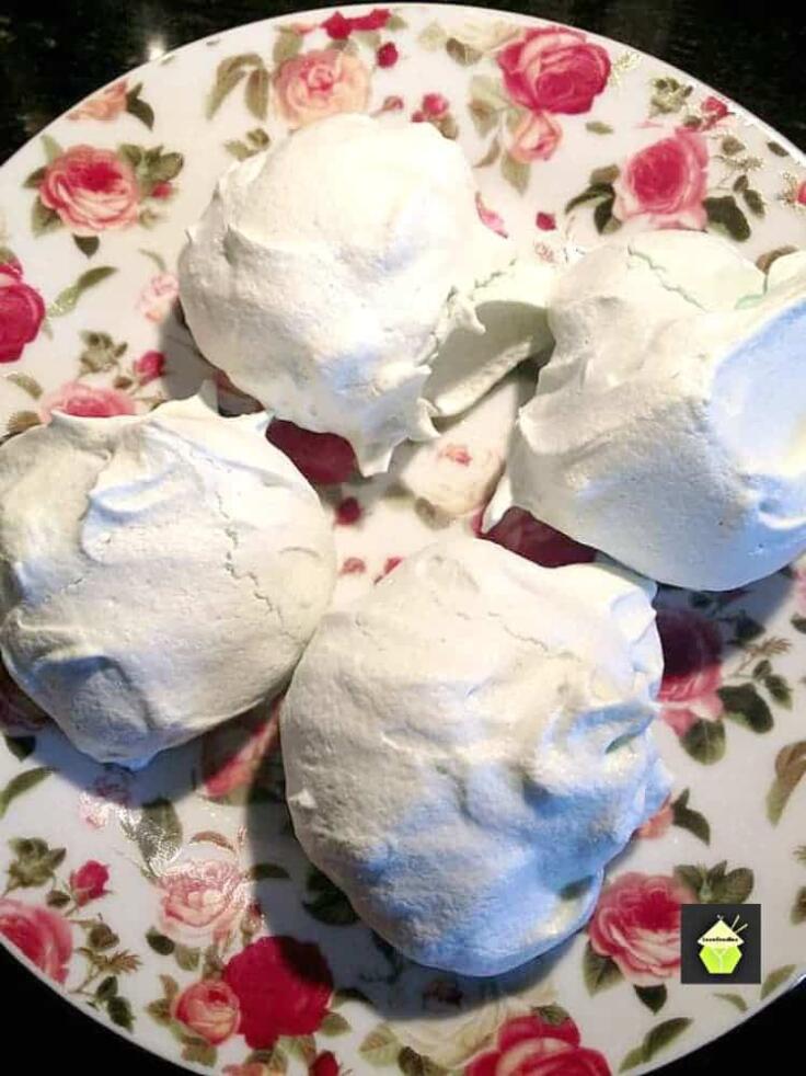 The Easiest Basic Meringue Recipe-How to make meringues