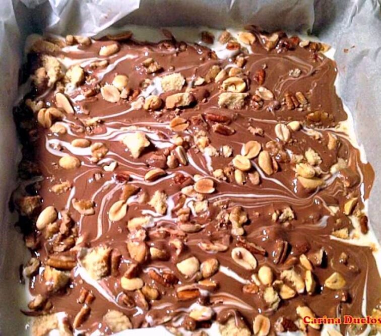 Easy Chocolate Bark | Lovefoodies