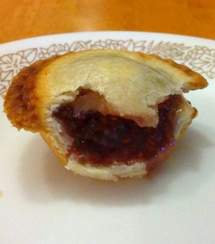 Mini Fruit Pies | Lovefoodies