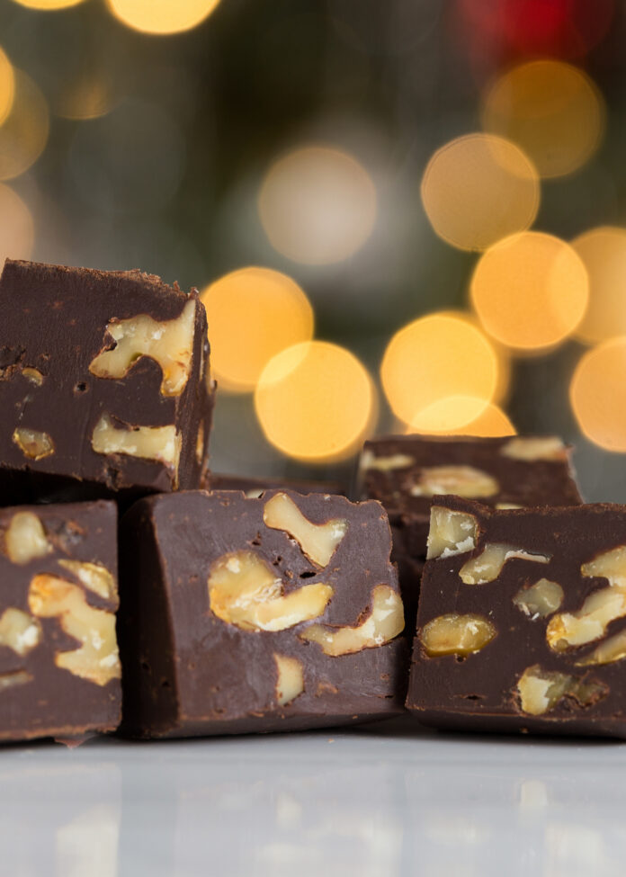 Chocolate Nut Fudge | Lovefoodies