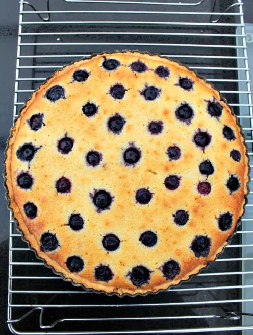 Blueberry Frangipane. A delicious blueberry lemon almond cake