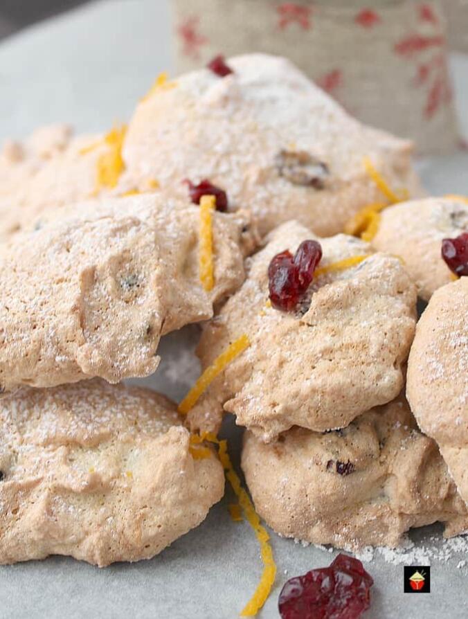 Cathedral Window Cookies | Lovefoodies