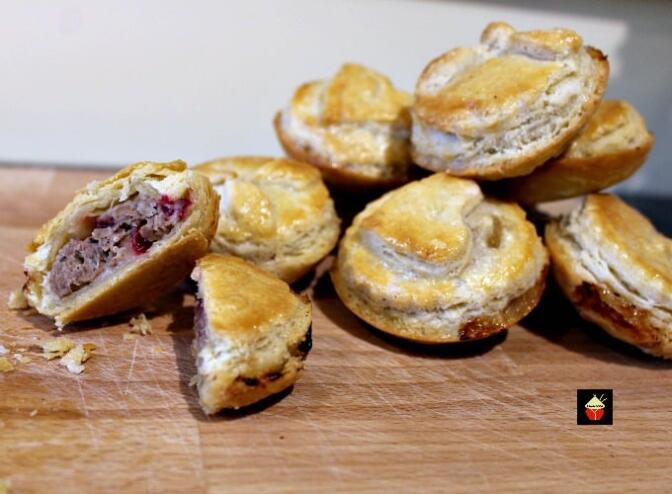 Homemade Mini Meat Pies | Lovefoodies