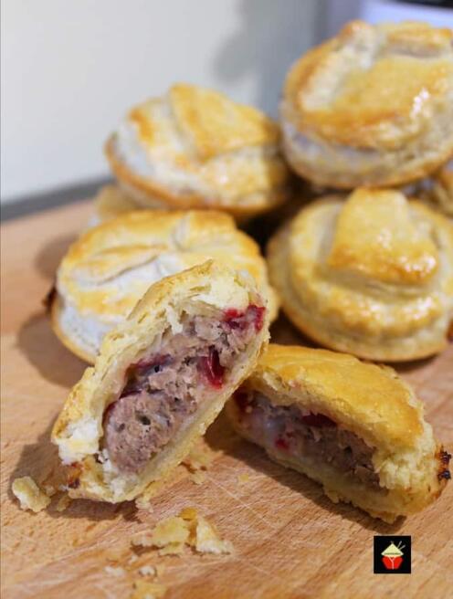 Homemade Mini Meat Pies | Lovefoodies