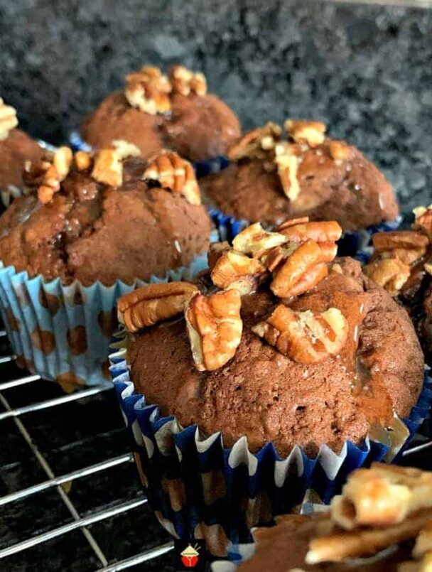 Chocolate Banana Muffins With Caramel Drizzle Topping | Lovefoodies
