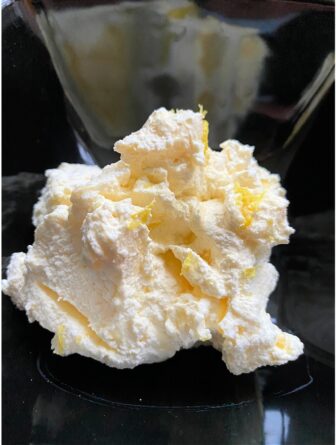 Lemon Whipped Cream | Lovefoodies