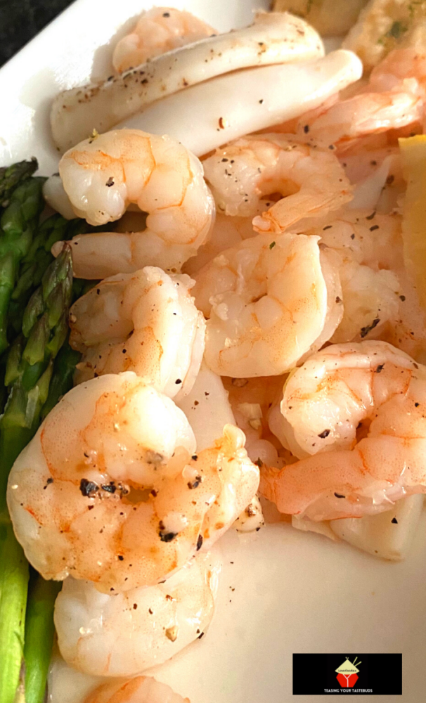 Easy Oven Baked Garlic Shrimp | Lovefoodies
