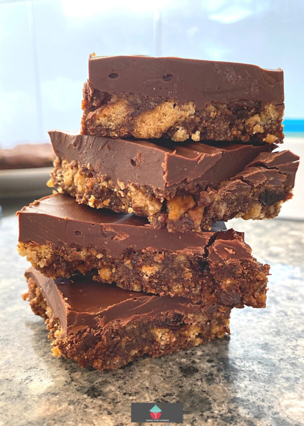 Easy Chocolate Tiffin | Lovefoodies