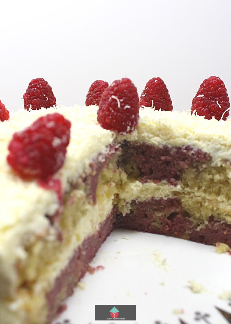 Raspberry and Vanilla Marble Cake | Lovefoodies