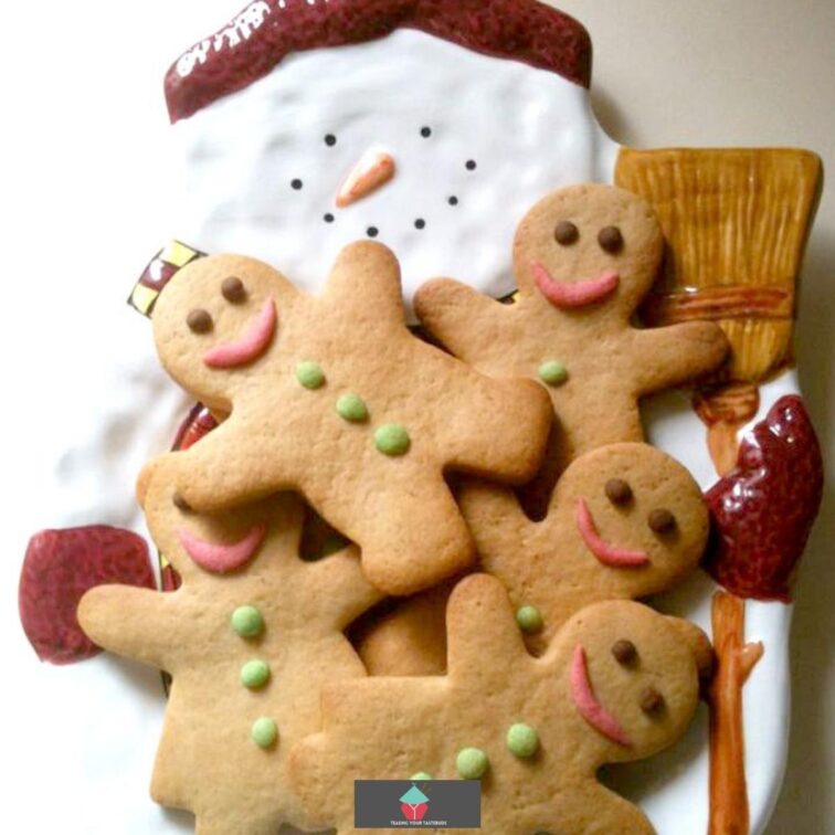Gingerbread Cookies | Lovefoodies