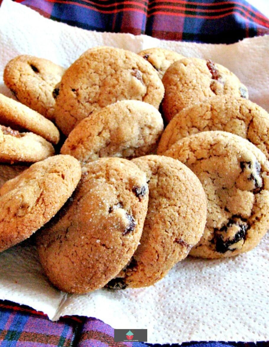Rum and Raisin Cookies | Lovefoodies