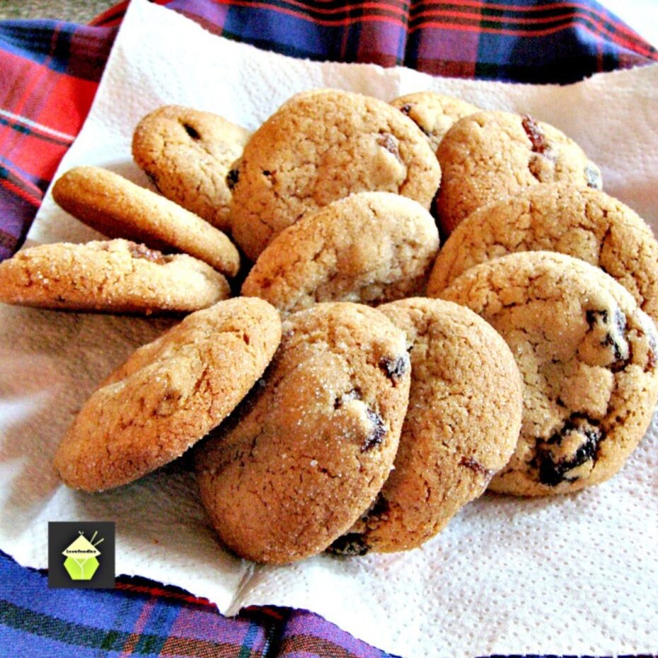 Rum and Raisin Cookies | Lovefoodies