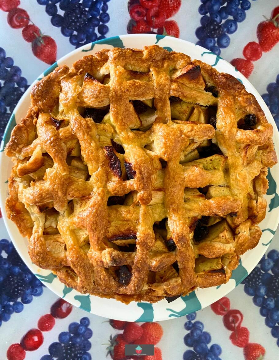 Loaded Apple Pie | Lovefoodies
